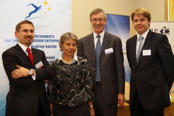 Prezes Europejskiego Funduszu Inwestycyjnego w Polsce - Bankier.pl